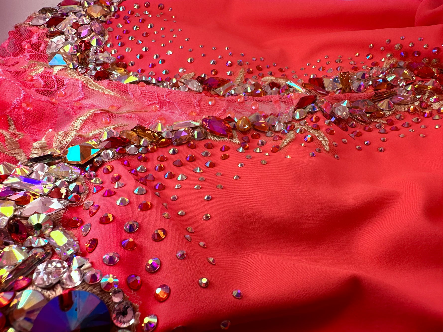 Sparkle & Co. Crystals - Everyone loves a bit of sparkle!